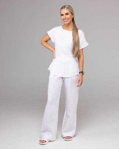 Avery Linen Uniform Tunic for Women – Spring Spa Wear